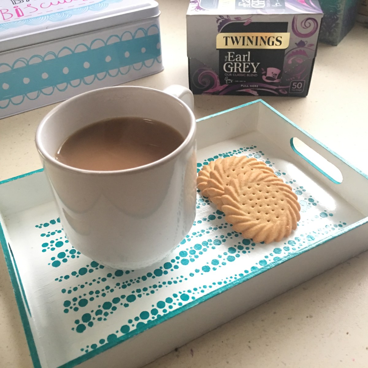 Time For Tea and Biccies With Jo Sonja – GENTLEMAN CRAFTER