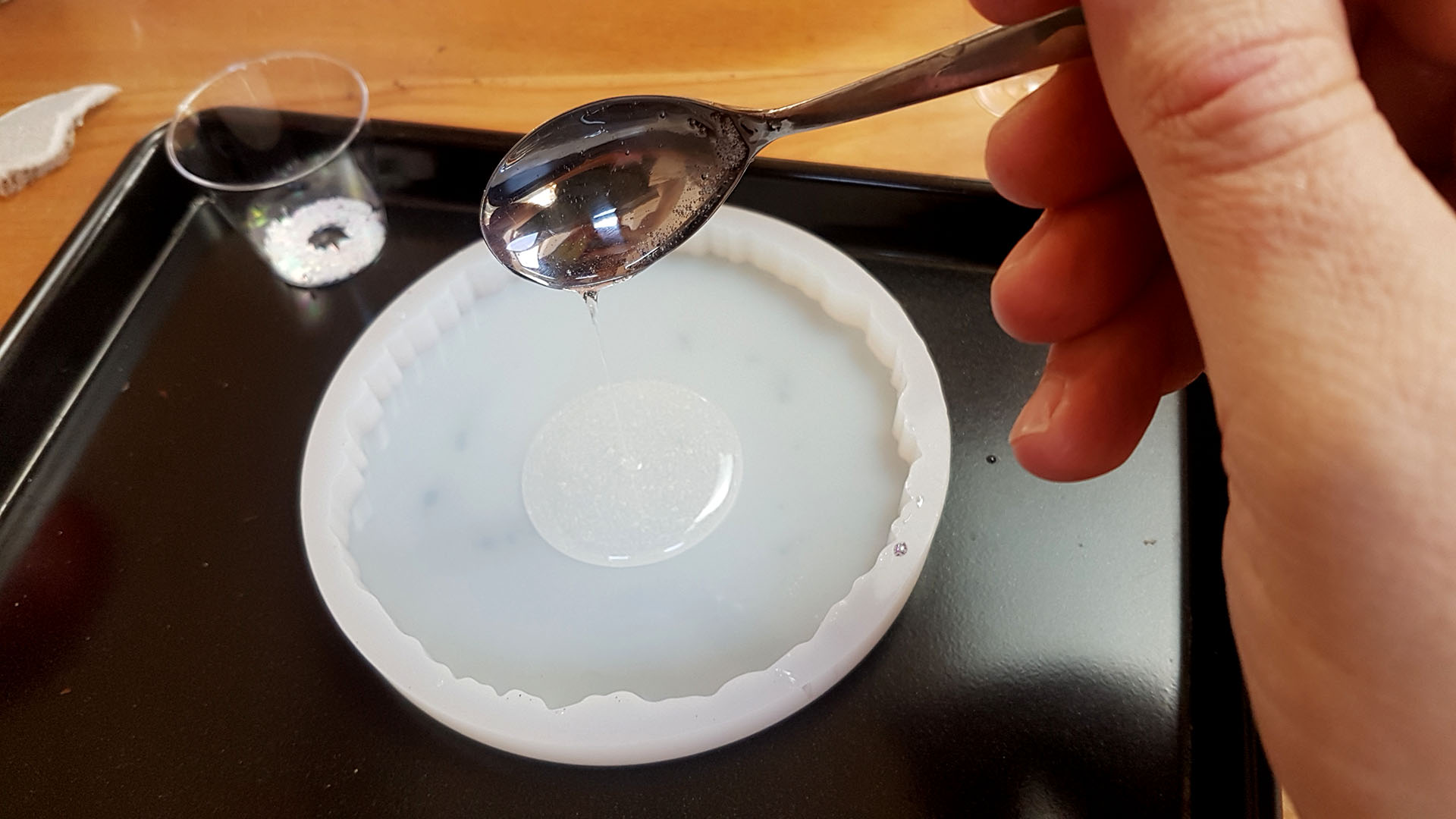 A Different Kind Of Resin, Just For You – GENTLEMAN CRAFTER