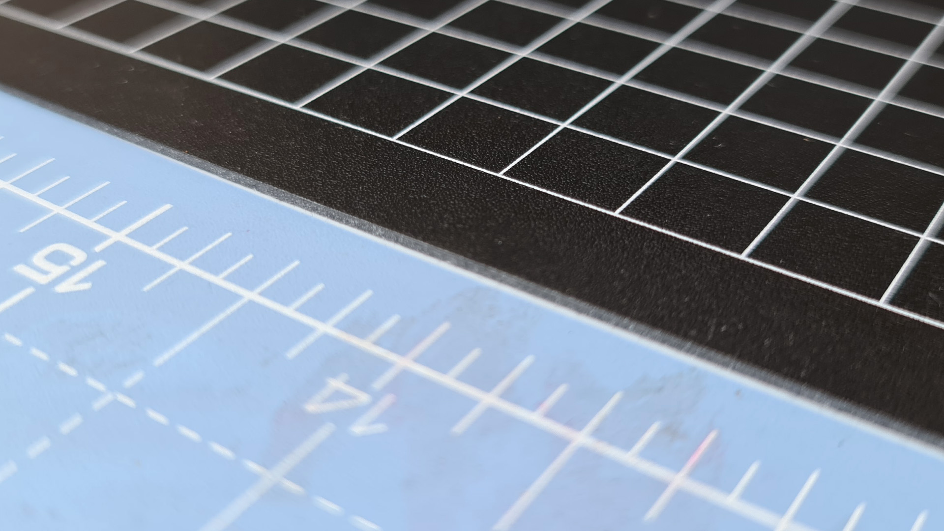 Magic Mat – An Overview and Review – GENTLEMAN CRAFTER