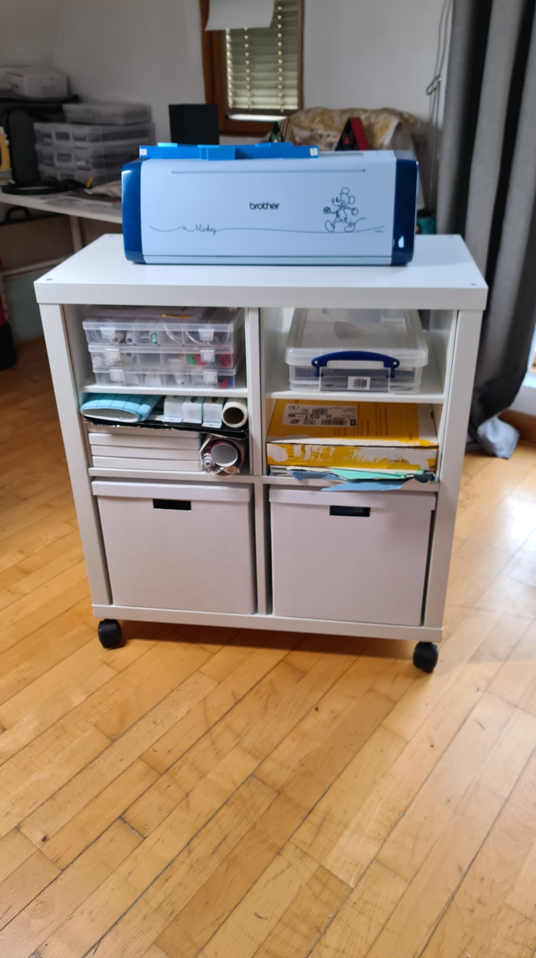 Creating A Mobile All-In-One Workstation for the Brother Scan N Cut ...